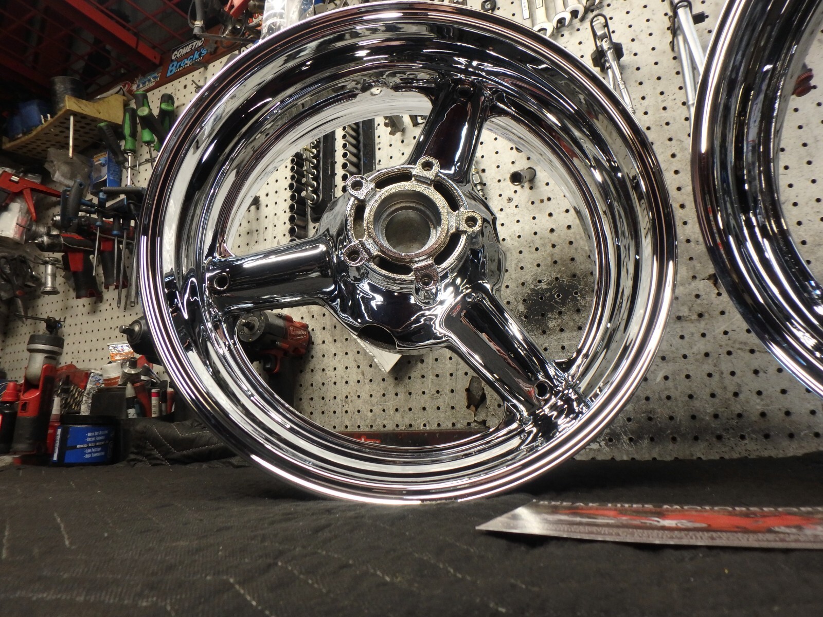 Hayabusa Rear Wheel Rim 2007 Suzuki Busa Gsx1300r X for sale online | eBay