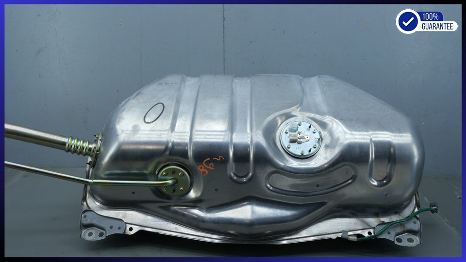 1995-1998 LEXUS UCF20 LS400 Fuel Gas Tank Reservoir Assembly OEM 77001 ...