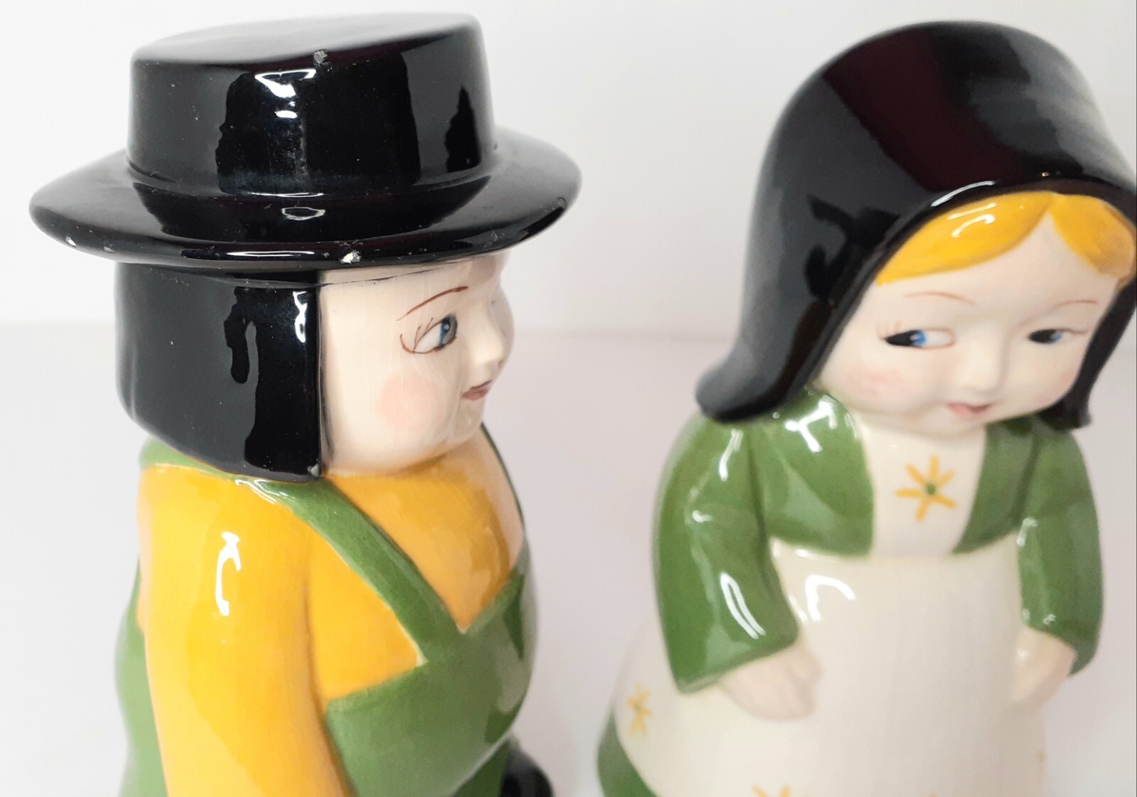 Amish Couple Pilgrims Ceramic Figurine Set 5" 80's Vtg. Yozi Molds ...