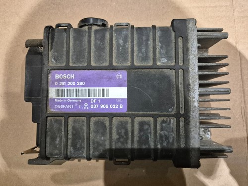 VW CORRADO GOLF 1.8 G60 ENGINE IGNITION CONTROL MODULE ECU 037906022B ...