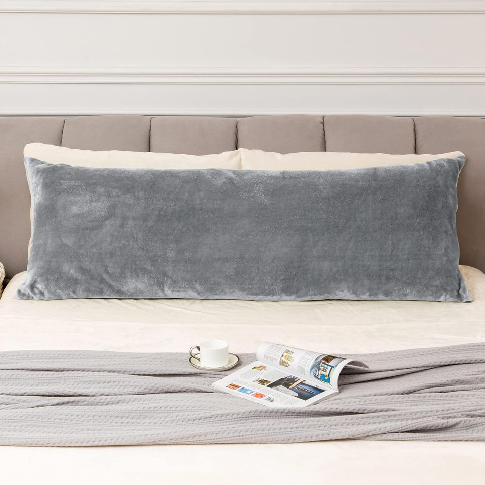 Body Pillow Cover with Zipper Closure, Super Soft and Cozy Fuzzy Fleece ...