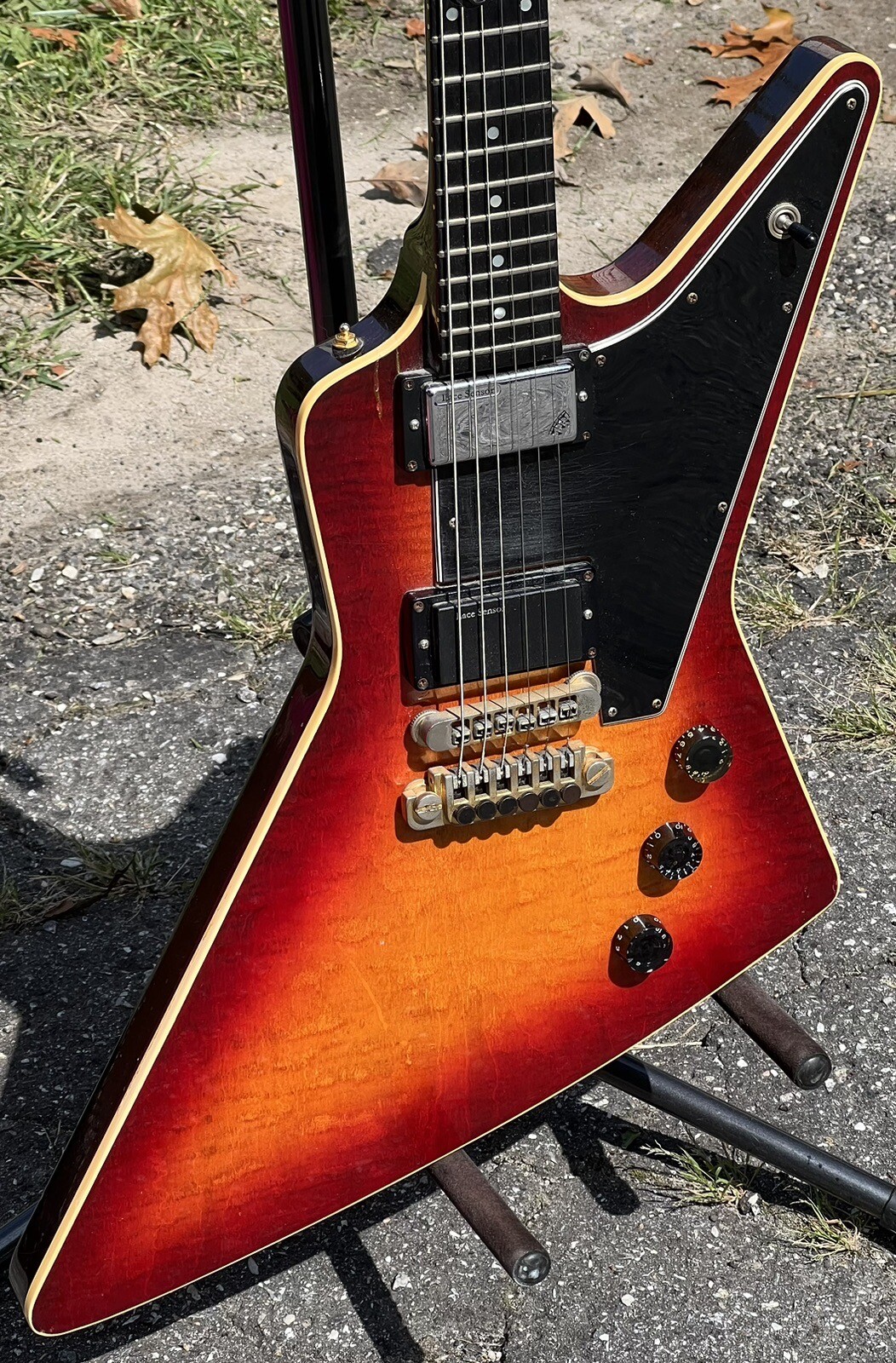 1982 Gibson Explorer CMT W/HSC Cherry Sunburst Flame Maple Top | eBay
