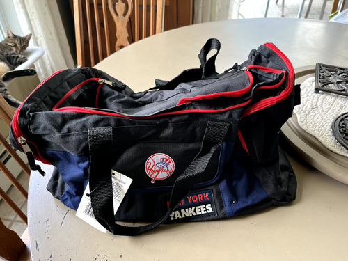 NEW YORK YANKEES Black Duffle BAG (new unused) mlb | eBay