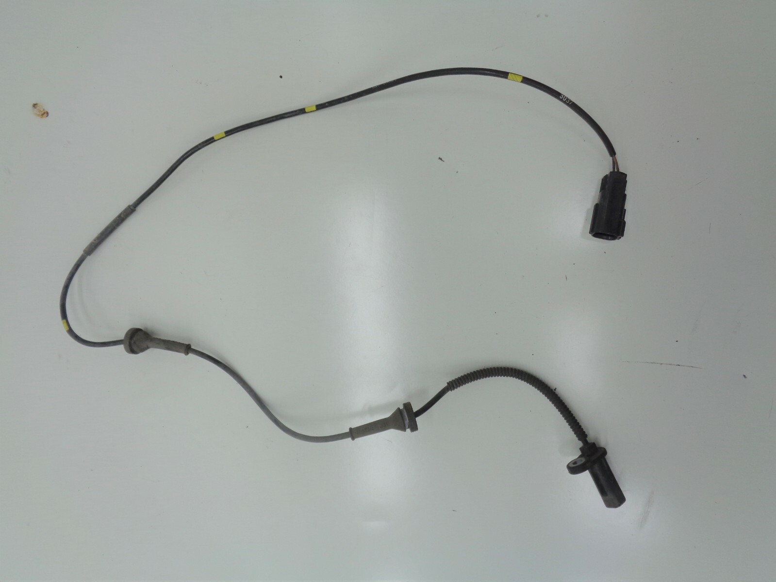 03-09 Volvo XC90 ABS Wheel Speed Sensor Front Right 30773737 OEM ...