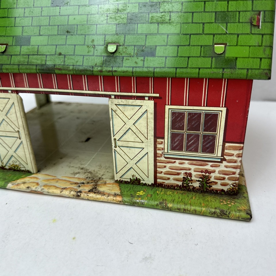 Vintage Marx Toys Tin Litho Lazy Day Farm Barn with Animals, Fences ...