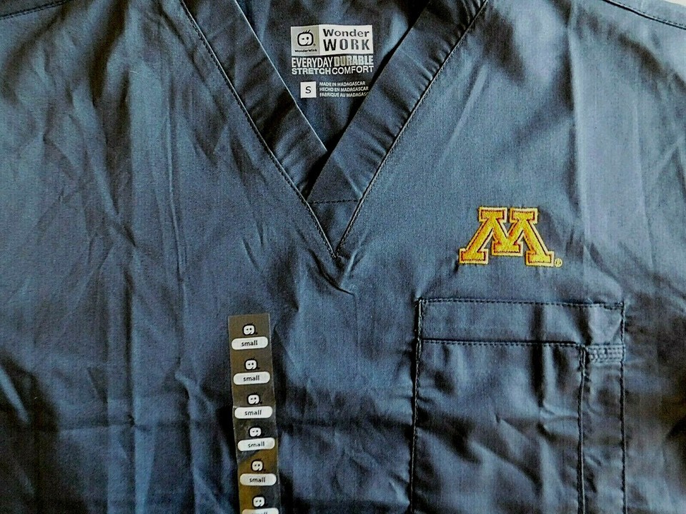 MINNESOTA GOPHERS Gray V Neck Scrub Top NWT Sz S P#1168 | eBay