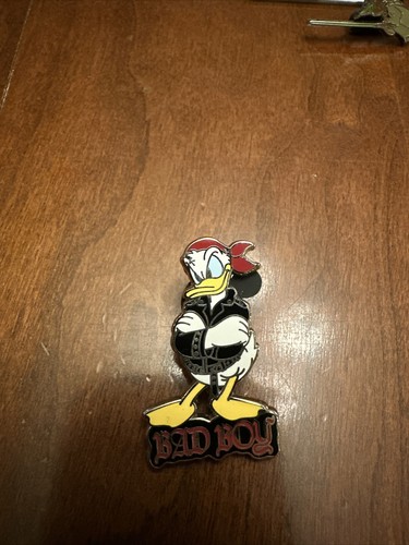 Disney Pin 70010 DLR - Donald Duck - Bad Boy | eBay