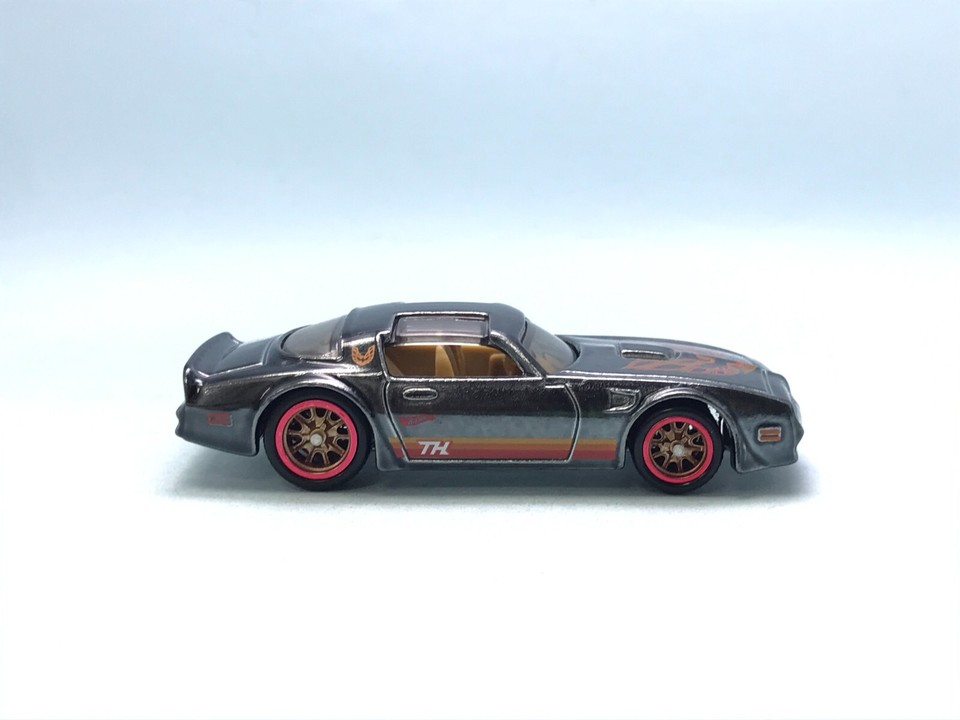 2024 Hot Wheels STH Super Treasure Hunt # '77 Pontiac Firebird , Loose ...