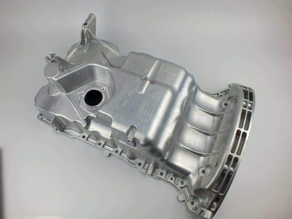 Mercedes Benz Gla X156 Moteur Carter Huile A2700107600 Neuf Véritable ...