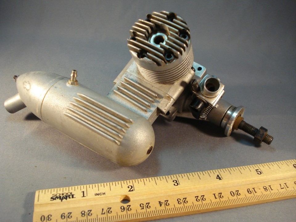 GREAT CONDITION OS MAX FP .40 RC AIRPLANE ENGINE WITH CARB AND MUFFLER ...