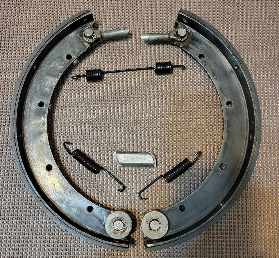 1932-1934 Ford Passenger & Commercial Rear Brake Assembly Pair | eBay