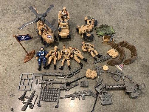 Lot of Military Personnel w/ Weapons Helicopter ATV And Motorcycle | eBay
