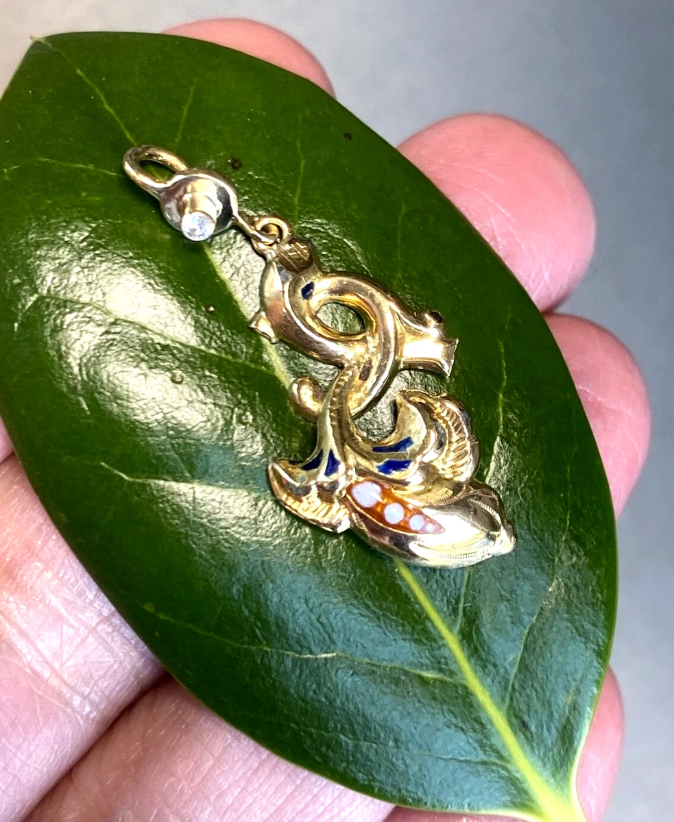 Gold Victorian Scrolls