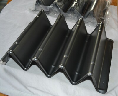 Pampered Chef New~ V-SHAPED BAKING PAN SET ~ DIY Vegetable Chips ~ Taco ...