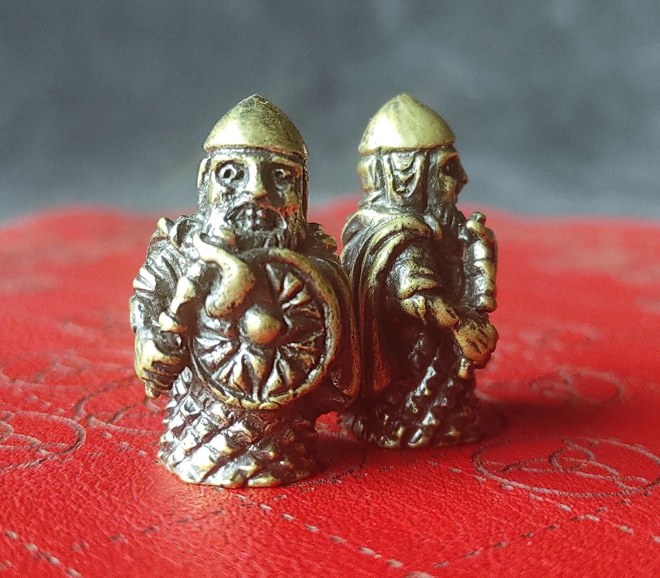 Hnefatafl, Viking Chess Set, Tablut, Hnefatafl Bronze Pieces, Tafl ...