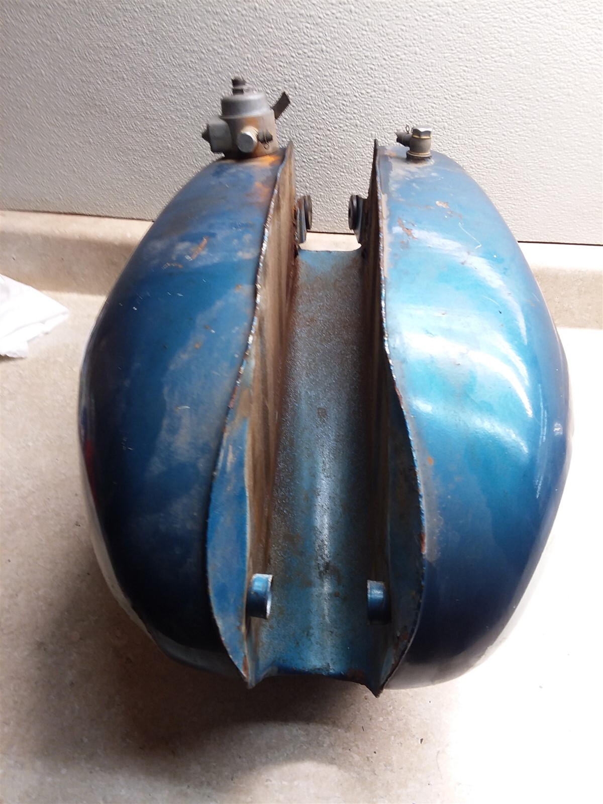 Yamaha 250 YDS3 YDS-3 Catalina Gas Fuel Tank /Dents Rust 1965 PA AP-317 ...