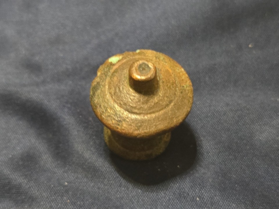 Roman Military Solid Bronze Dagger Pommel Please read description ...