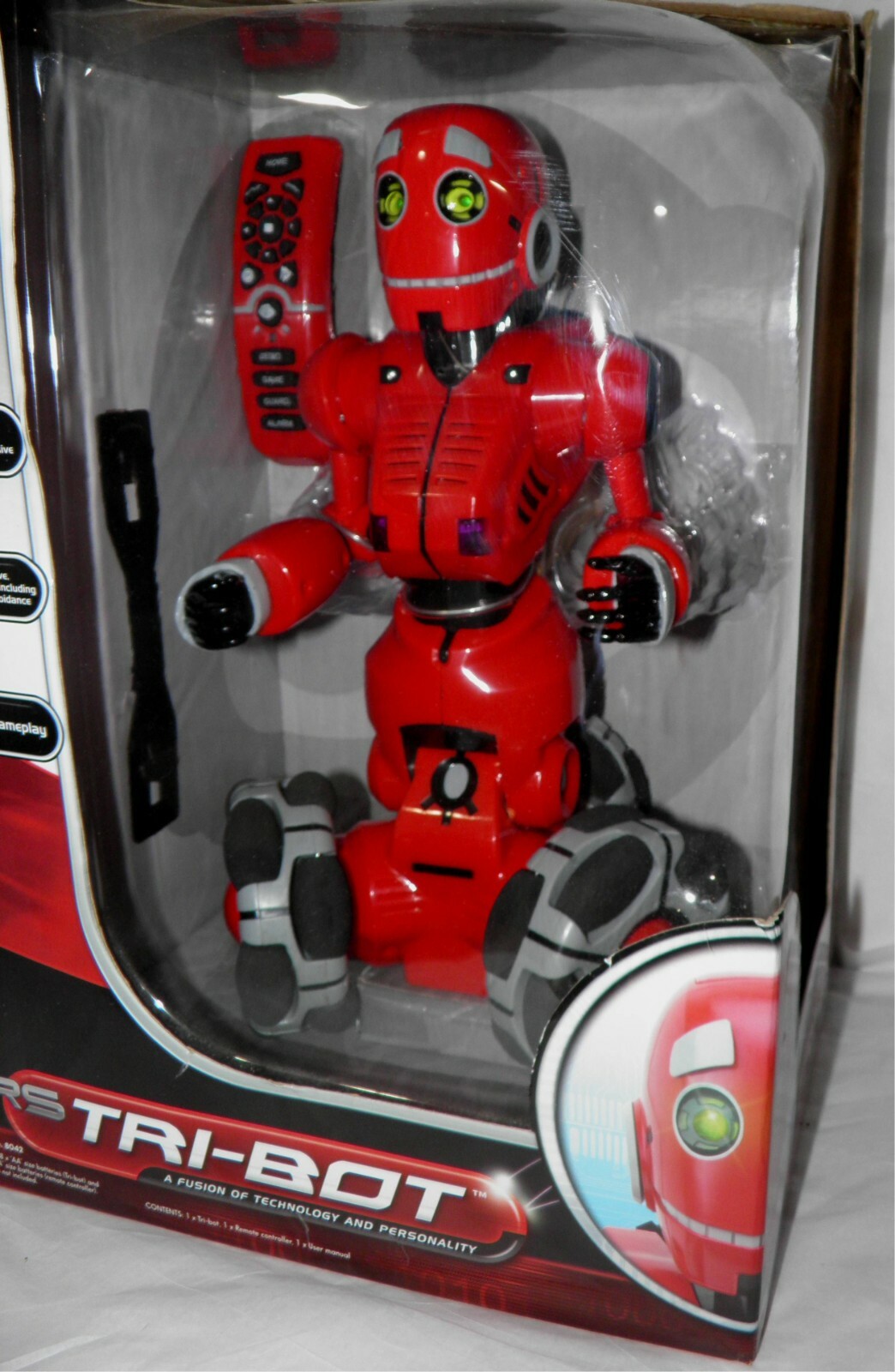 WowWee TRIBOT Talking LED Interactive Red Rolling Robot BRAND NEW IN ...