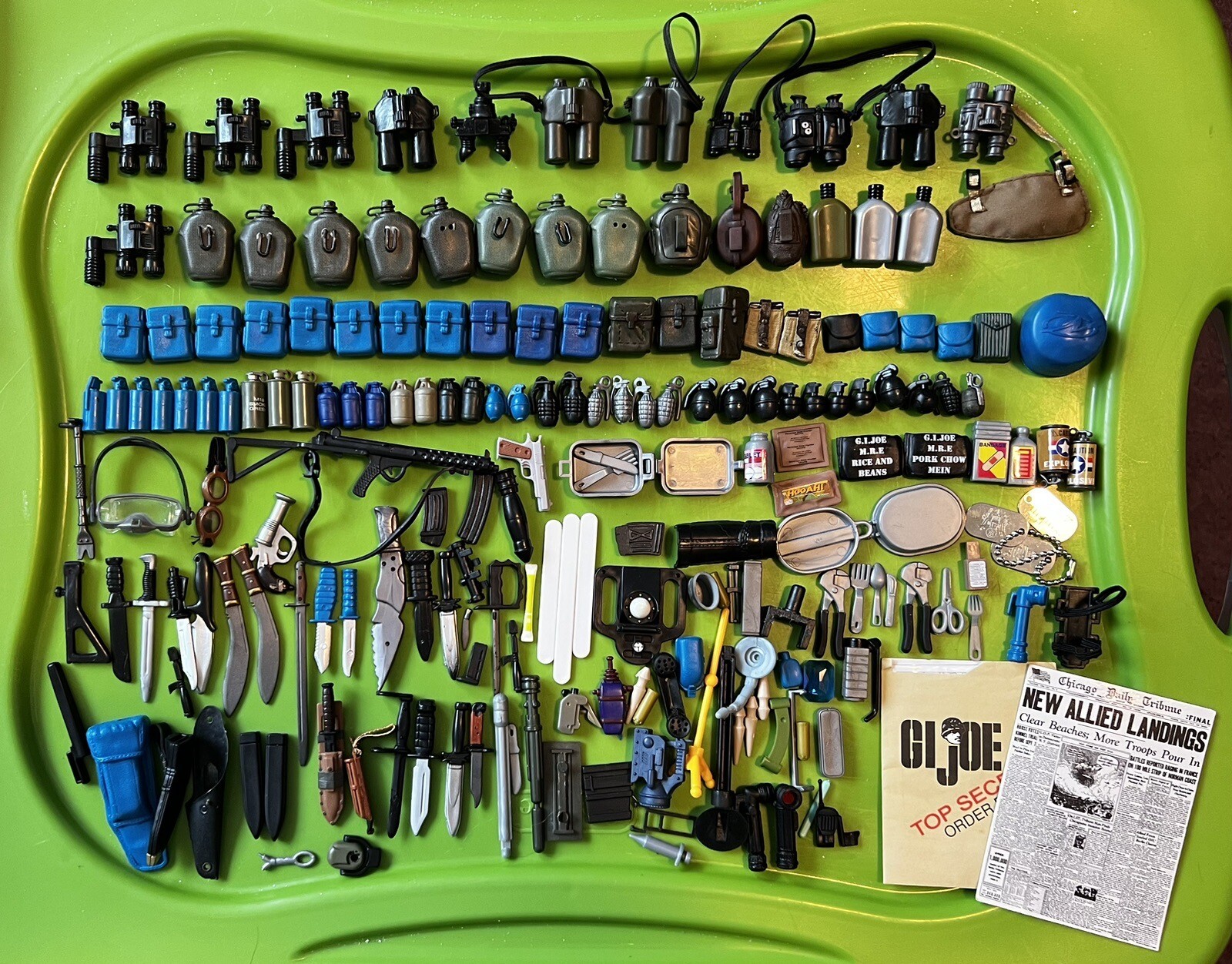 Huge Lot Of Almost 200 GI Joe Action Figure Accessories Weapons ...