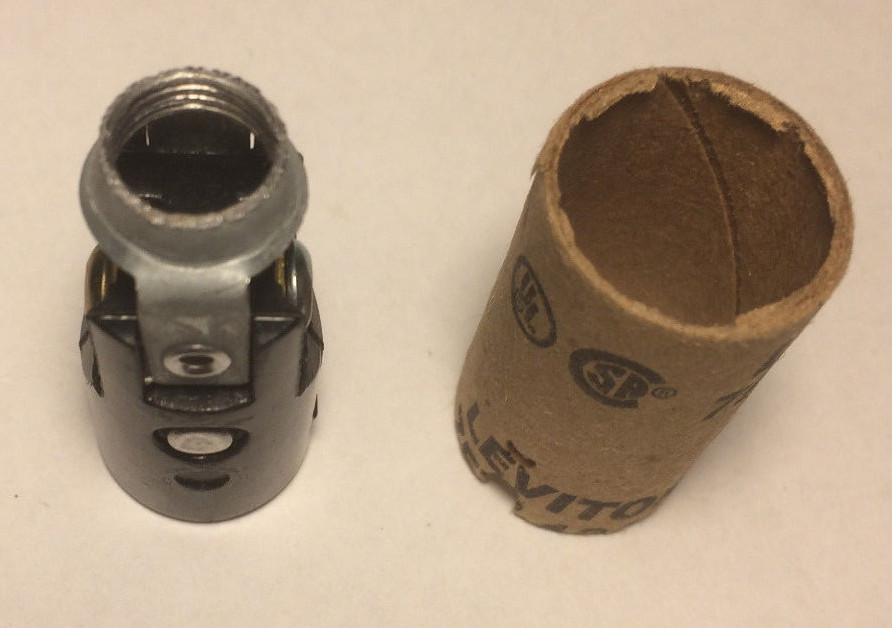 Leviton KEYLESS CANDLE CANDELABRA BASE SOCKET w/ 1/8" HICKEY ...