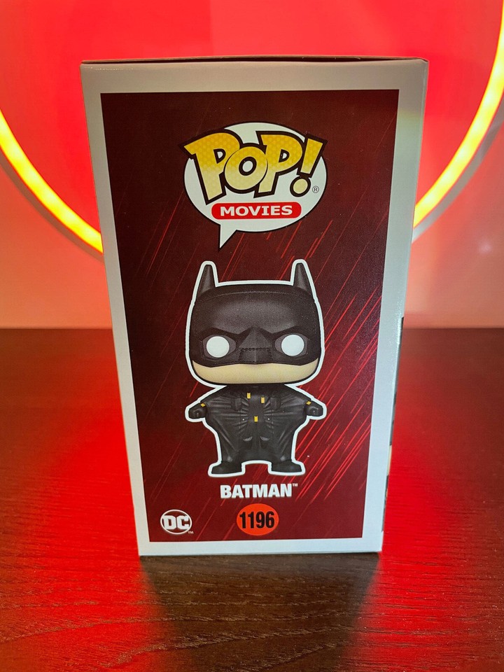 Funko Pop! Movies - The Batman - Batman #1196 Funko Shop Exclusive ...