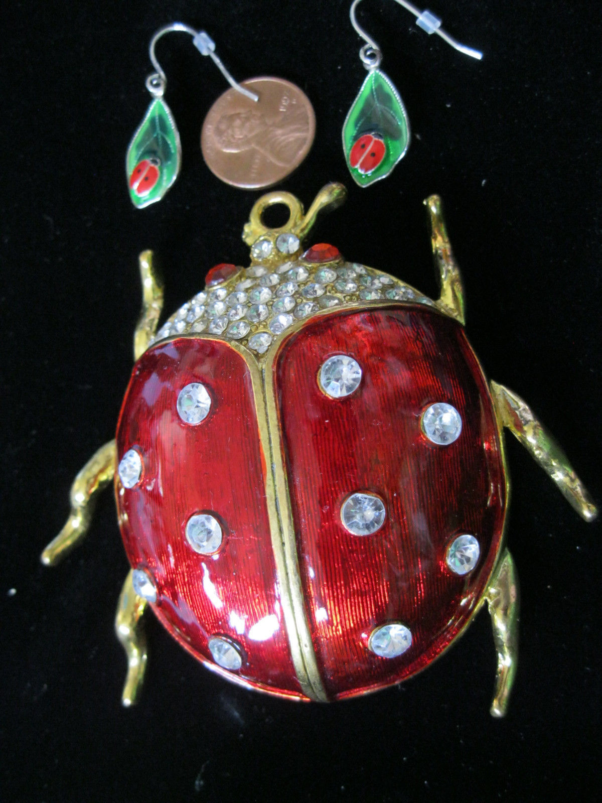 Avon Ladybug Leaf Dangle Earrings Enamel NIB Xmas ornament rhinestone ...