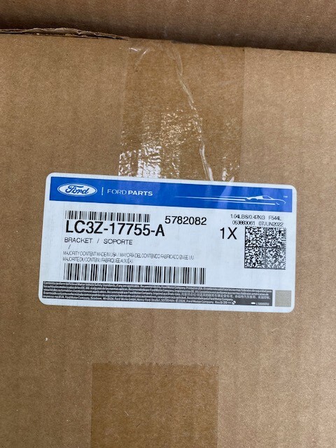 FORD OEM 2020 F-350 Super Duty Bumper Components-Side Bracket Left ...