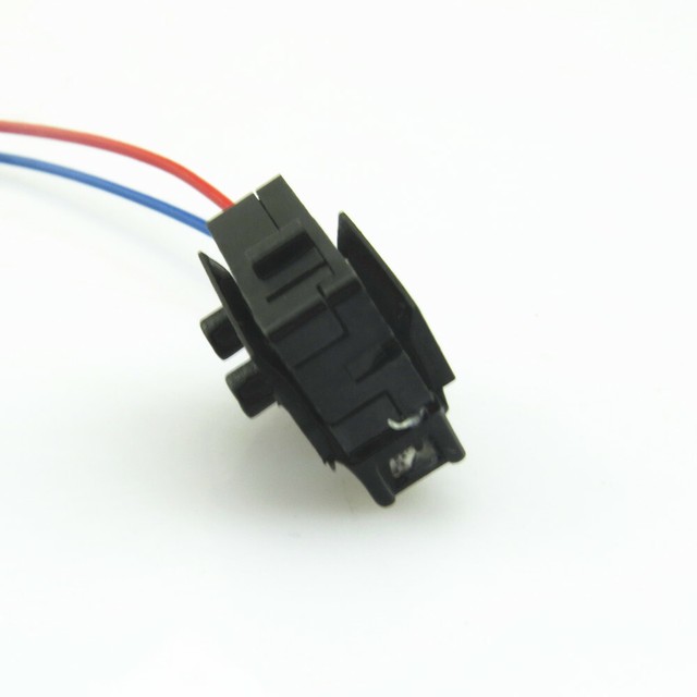 1 Pair 3bd 998 786/785 Door Lock Micro Switch for VW PASSAT B5 BORA ...