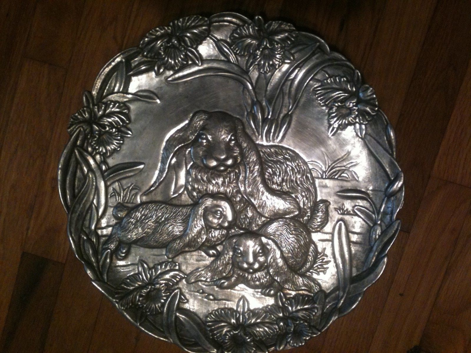 1994 ARTHUR COURT BUNNY WITH ORCHIDS 12" ROUND TRAY PLATTER | eBay