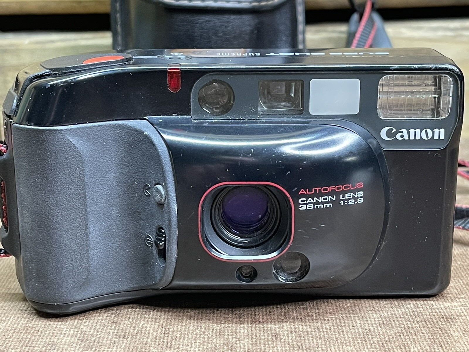 CANON AutoFocus Sure Shot SUPREME 35mm Film Point & Shoot Camera with ...