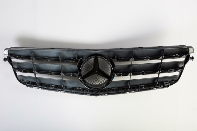 Mercedes-Benz C W204 Front Bumper Grille A20488000239040 Genuine for ...