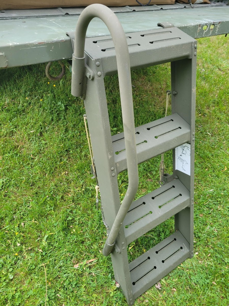 Military Surplus Ladders Military Storage Lockers | Barron Equipment