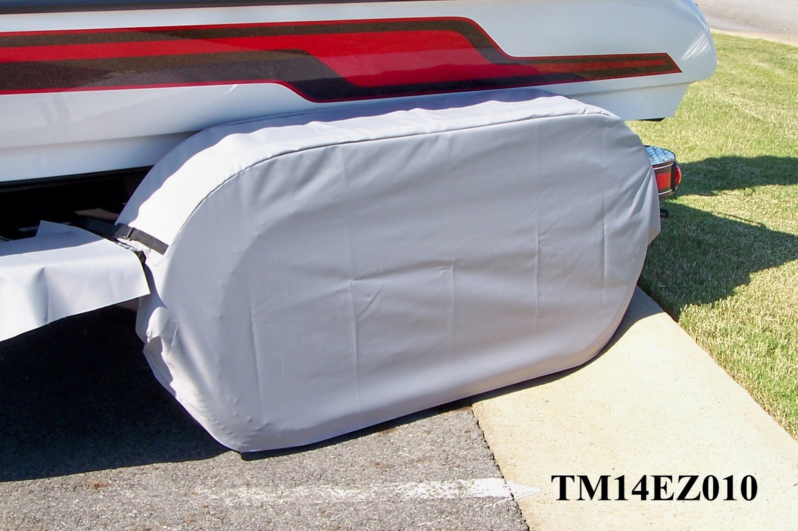 Triton/Skeeter: Boat trailer fender/tire strg covers exact fit tandem ...