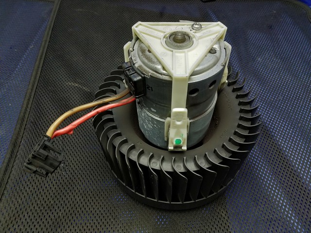 MERCEDES W203 C Class Heater Blower Motor 2038202614 A2038202614 for ...
