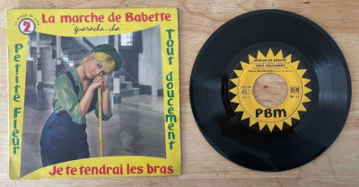 45 7" FRENCH EP MOVIE SOUNDTRACK BABETTE S'EN VA T'EN GUERRE BRIGITTE ...