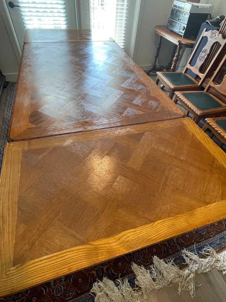 French Louis XV Expandable Table Embedded With Extension Leaf - 3 ...