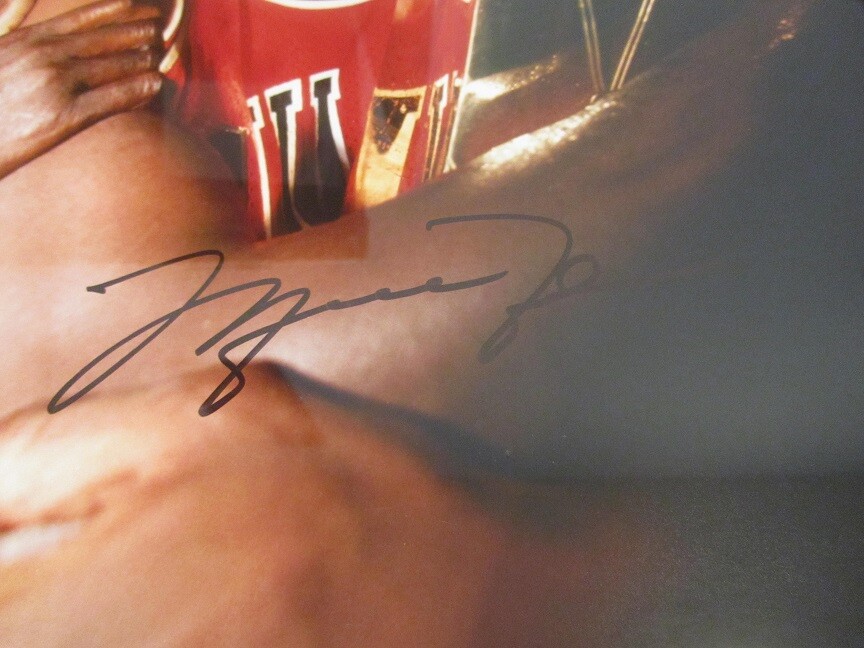 Michael Jordan Signed Auto Finals Crying Trophy 16x20 Photo Framed UDA ...