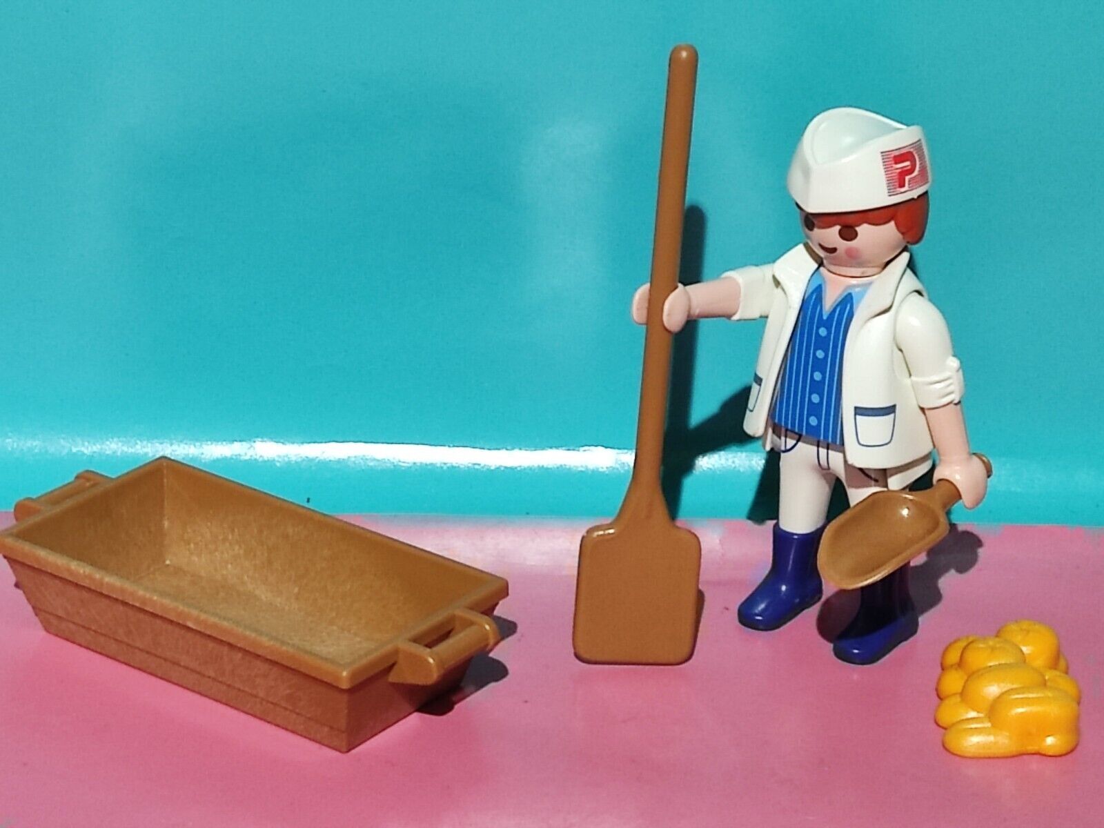 PLAYMOBIL FIGURE BAKER WITH TOOLS BAKERY BREAD CITY BAKERY BREADS | eBay