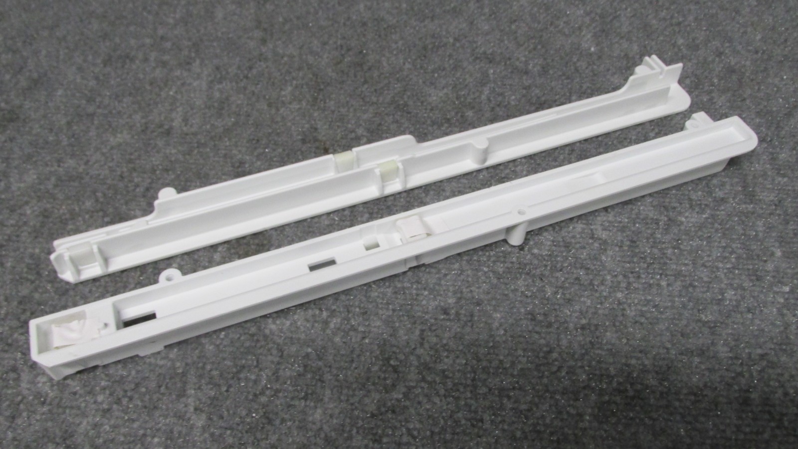 WR72X282 GE REFRIGERATOR SNACK PAN DRAWER RAIL SET WR72X283 | eBay