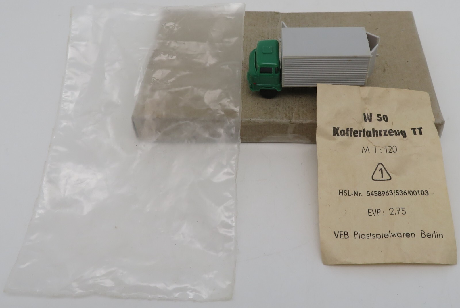 VEB DDR Scale N 1/120 DDR Lkw Ifa W50 Truck With Doors Green +Bag ...