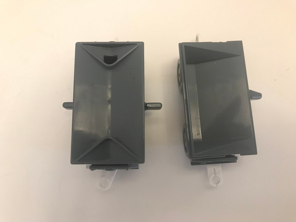 2002 + 2005 TOMY Trackmaster TIPPING CARS-LOT-Thomas Trackmaster TOMY ...