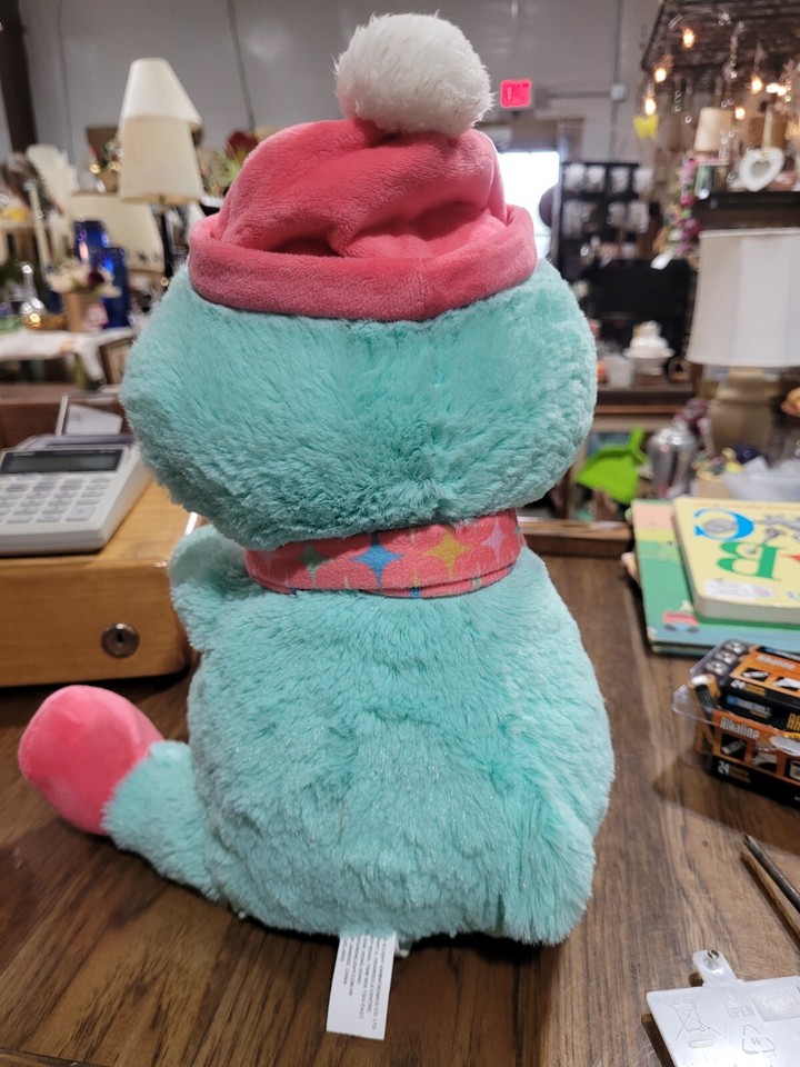 Sound N Light Animatronics Penguin Signing Winter Wonderland Plush Toy ...