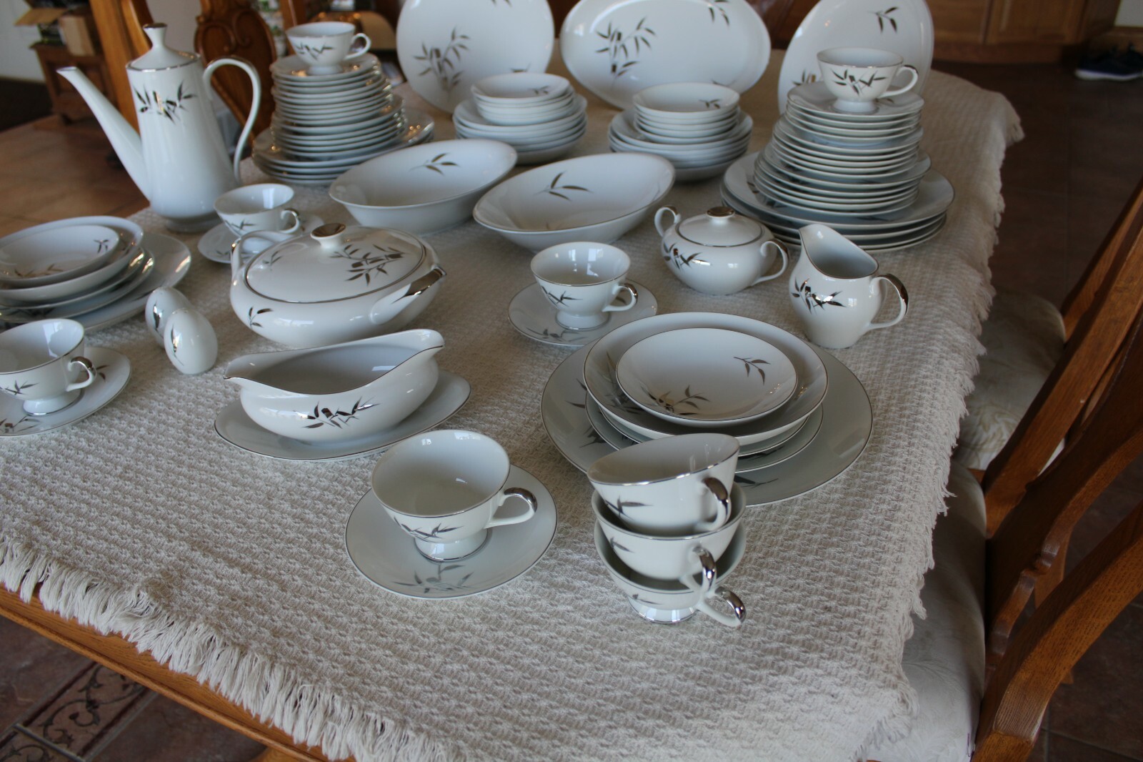 Celebrity Fine China Vintage Bali Hai Platinum 94 Piece Grouping ...