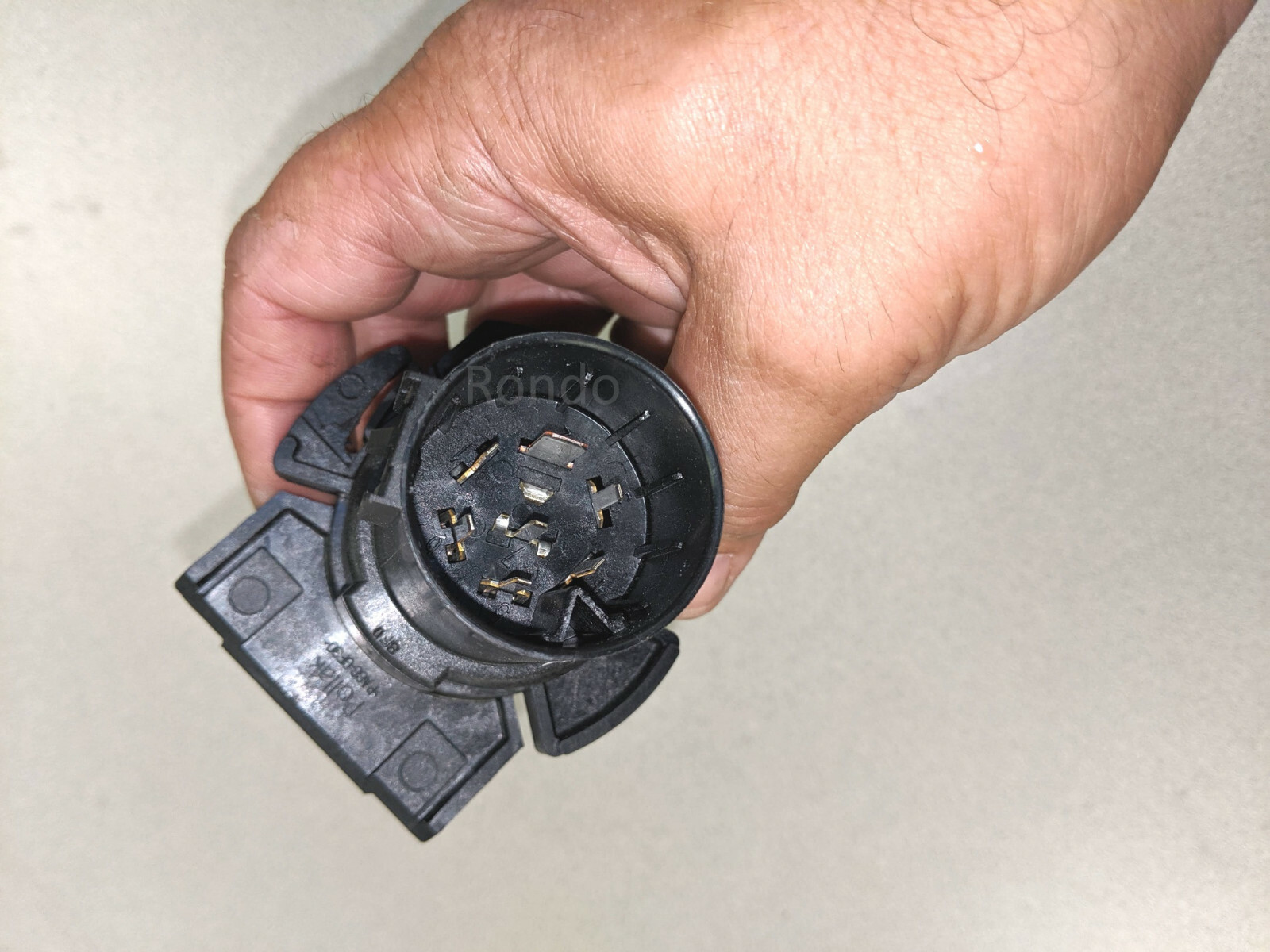 Pollak 7 way Trailer RV TWIST LOCK Vehicle Light Plug Socket OEM ...