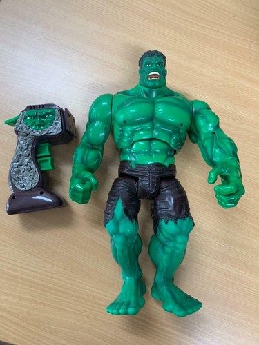 Marvel Universal 2002 The HULK Movie 13" Action Figure Handheld Control ...