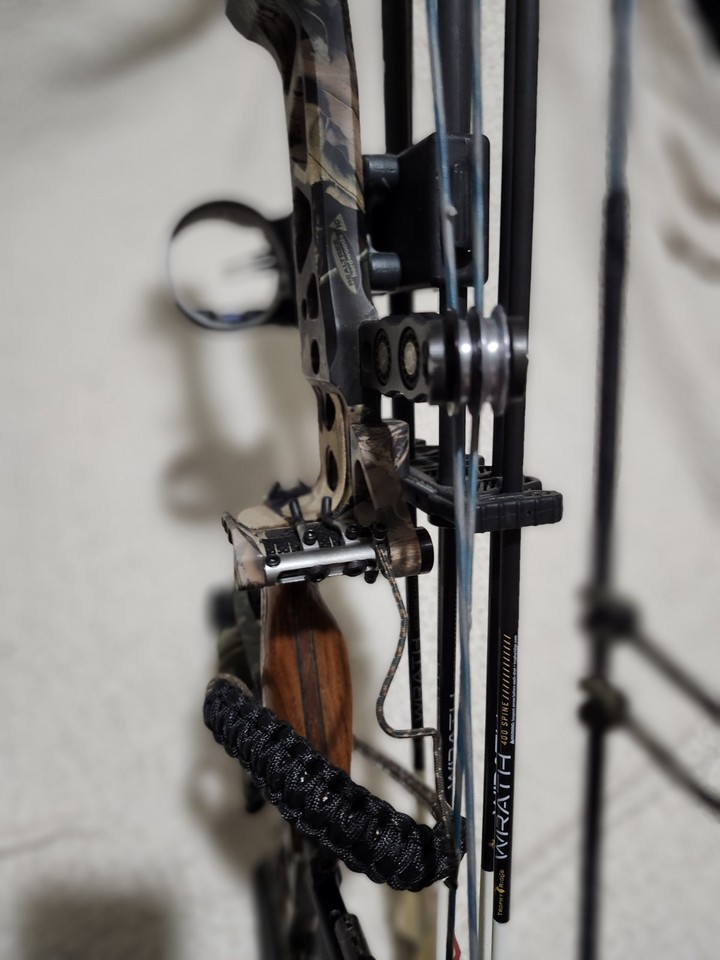 Mathews Switchback Compound Bow | eBay