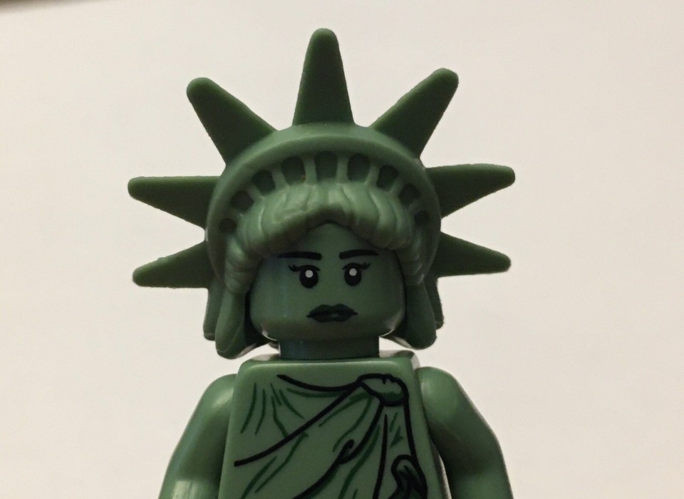 LEGO Lady Liberty Statue of Liberty Minifigure Series 6 American Icon ...