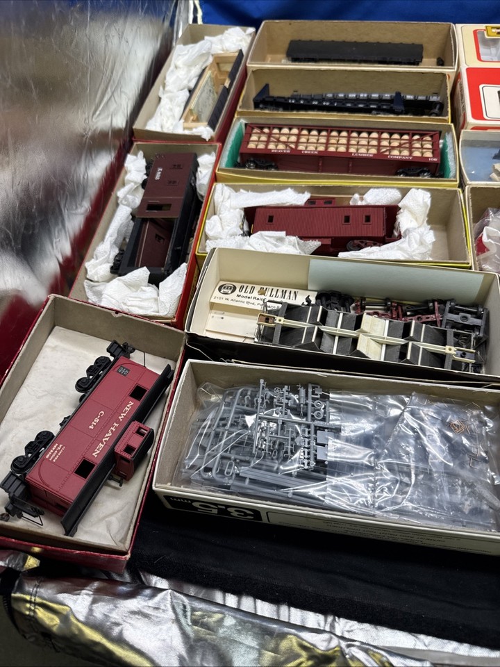 Lot Of 19 Mixed Freight Cars In Original Box Ho Scale Kits | eBay