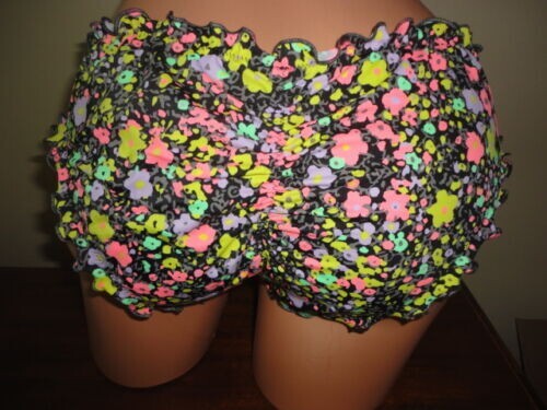 VICTORIA'S SECRET RUCHED BACK RUFFLED CHEEKY LOW-RISE BOTTOM BLACK ...