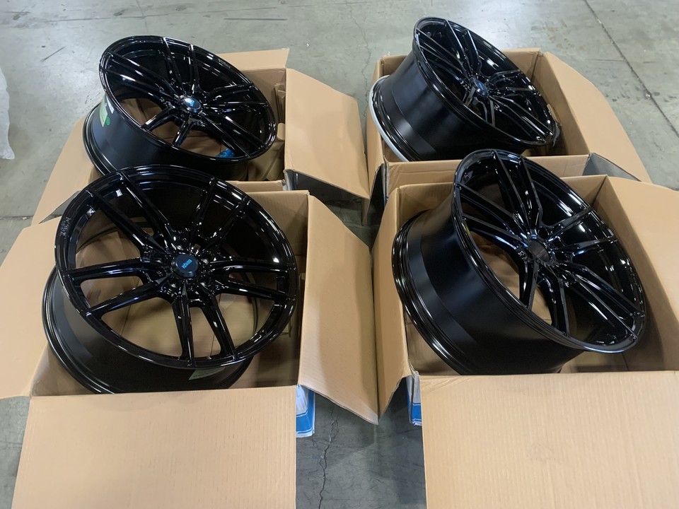 19x8.5 +40 Konig Myth 5x112 Gloss Black Wheels (Set) | MY89512405 ...